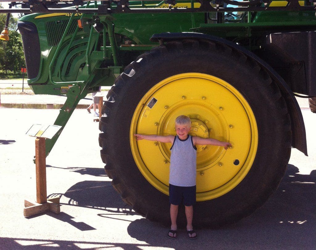 Pahl's Tractor Show Video! - Pahl's Market - Apple Valley, MN